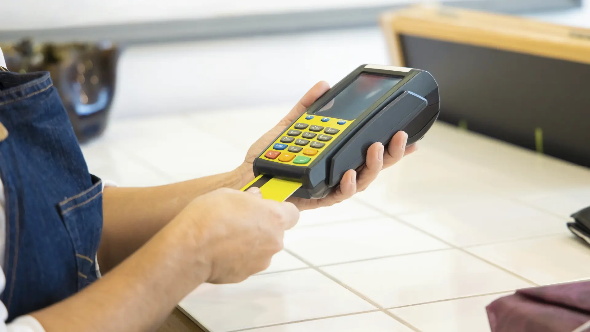 Fraudes Comunes en las Terminales Punto de Venta | Bankaool